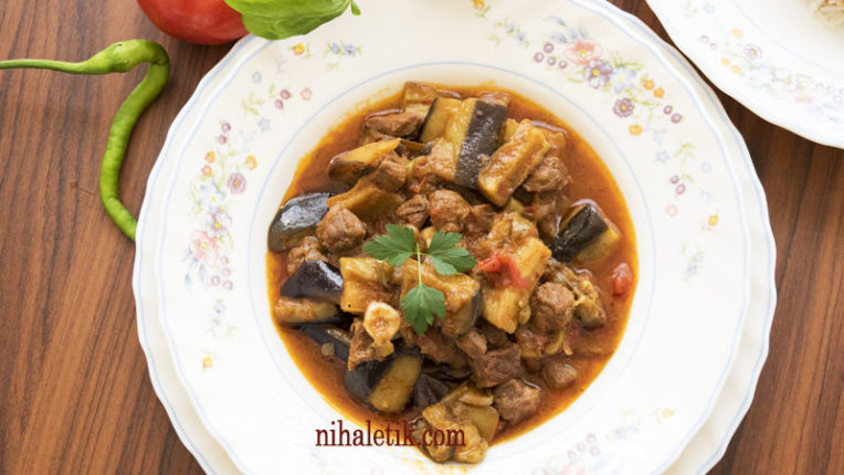 TENCEREDE ETLİ PATLICAN YEMEĞİ – Her Kalbe Giden Farklı Tarifler Burada